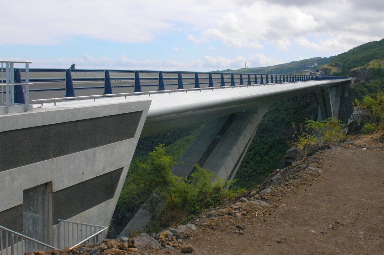 Barrière BN4 16 tonnes | Rousseau équipements - glissières de sécurité